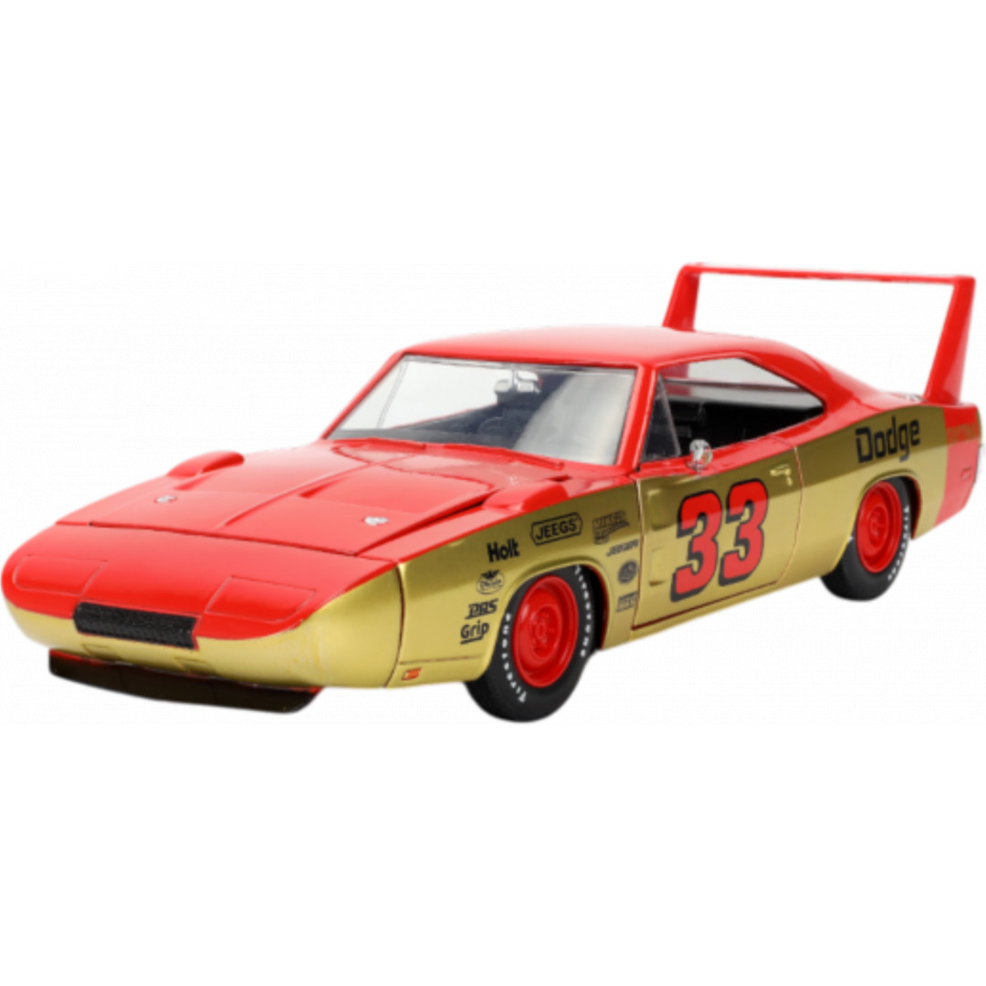 Big Time Muscle - 1:24 1969 Dodge Charger Daytona Diecast