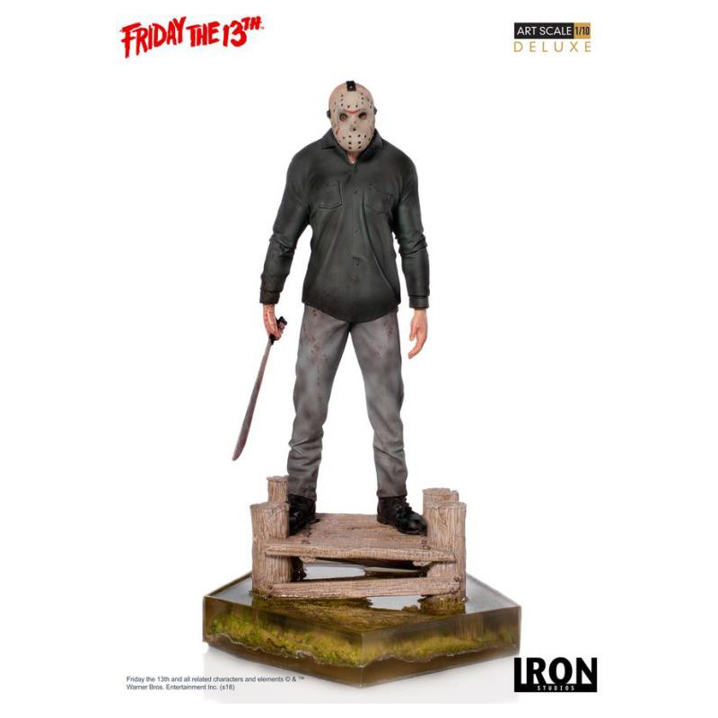 Friday The 13th - Jason Voorhees 1:10 Scale Deluxe Statue