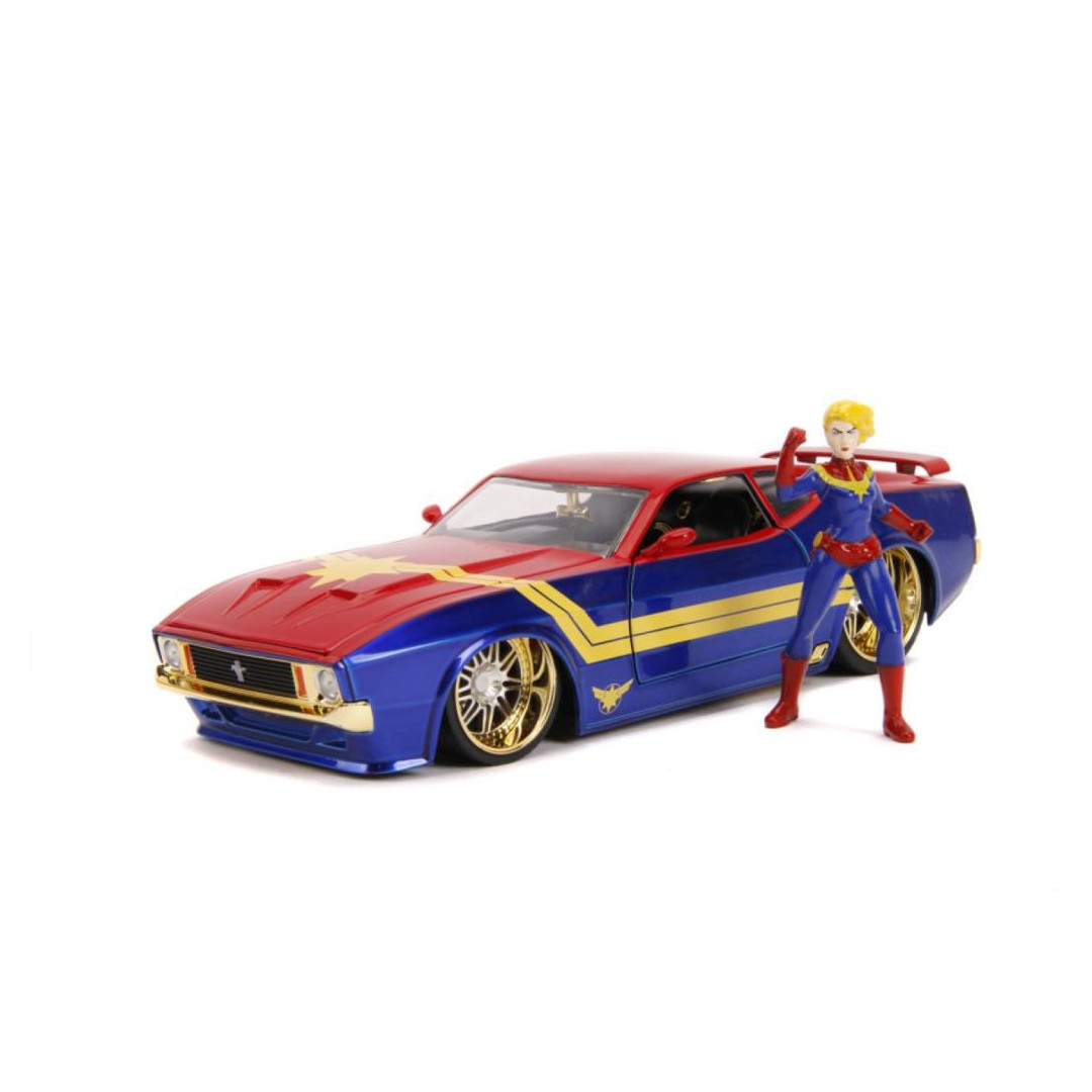 Captain Marvel - 1973 Ford Mustang Mach 1 1:24 Scale Ride