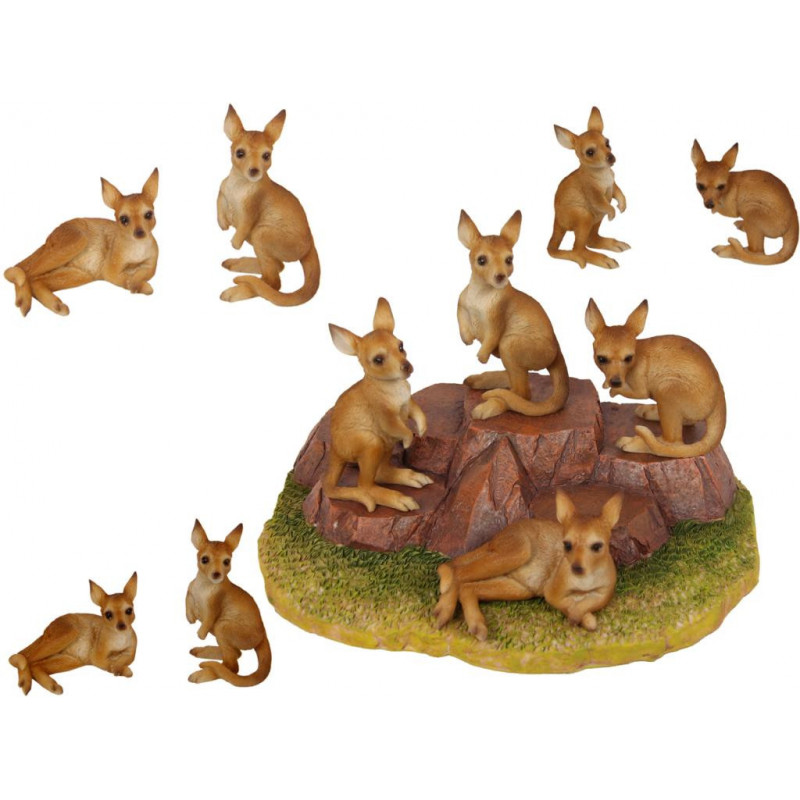 8cm Aussie Kangaroo On Uluru Stand Assorted | Mr Toys Toyworld
