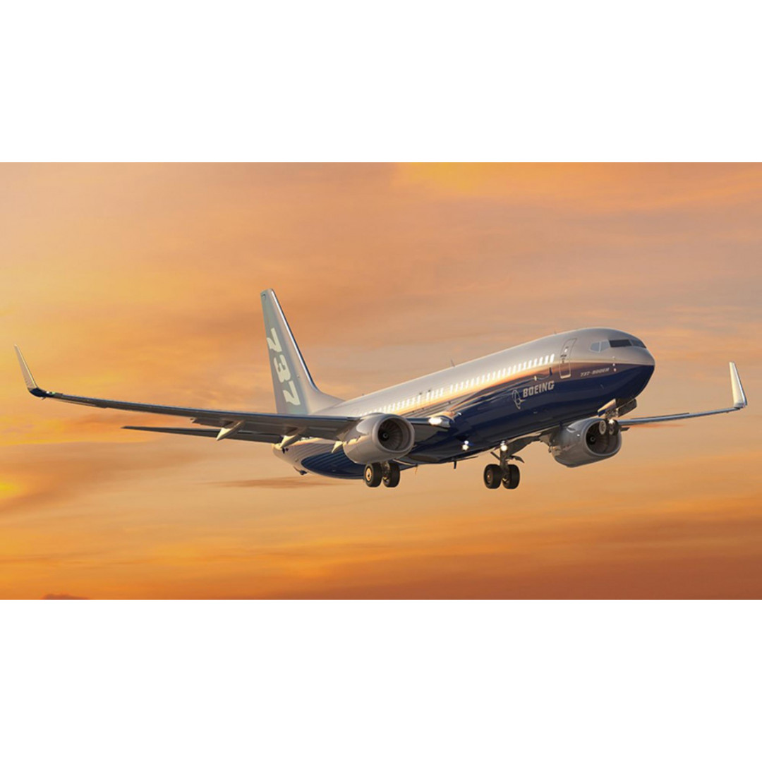 Boeing 737-800 Starter Set 1/24 Scale - Afterpay Available!