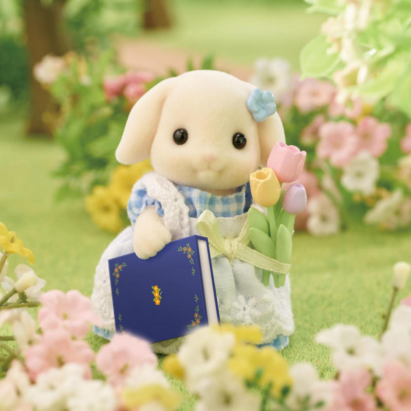 Sylvanian Families - Flora Rabbit Family - Afterpay