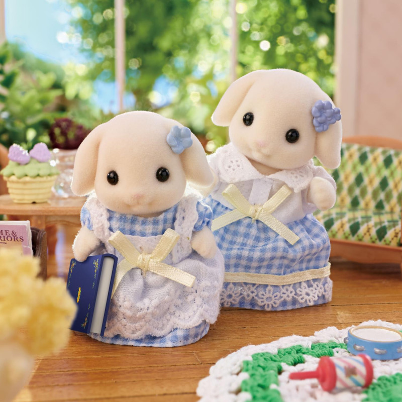 Sylvanian Families - Flora Rabbit Family - Afterpay
