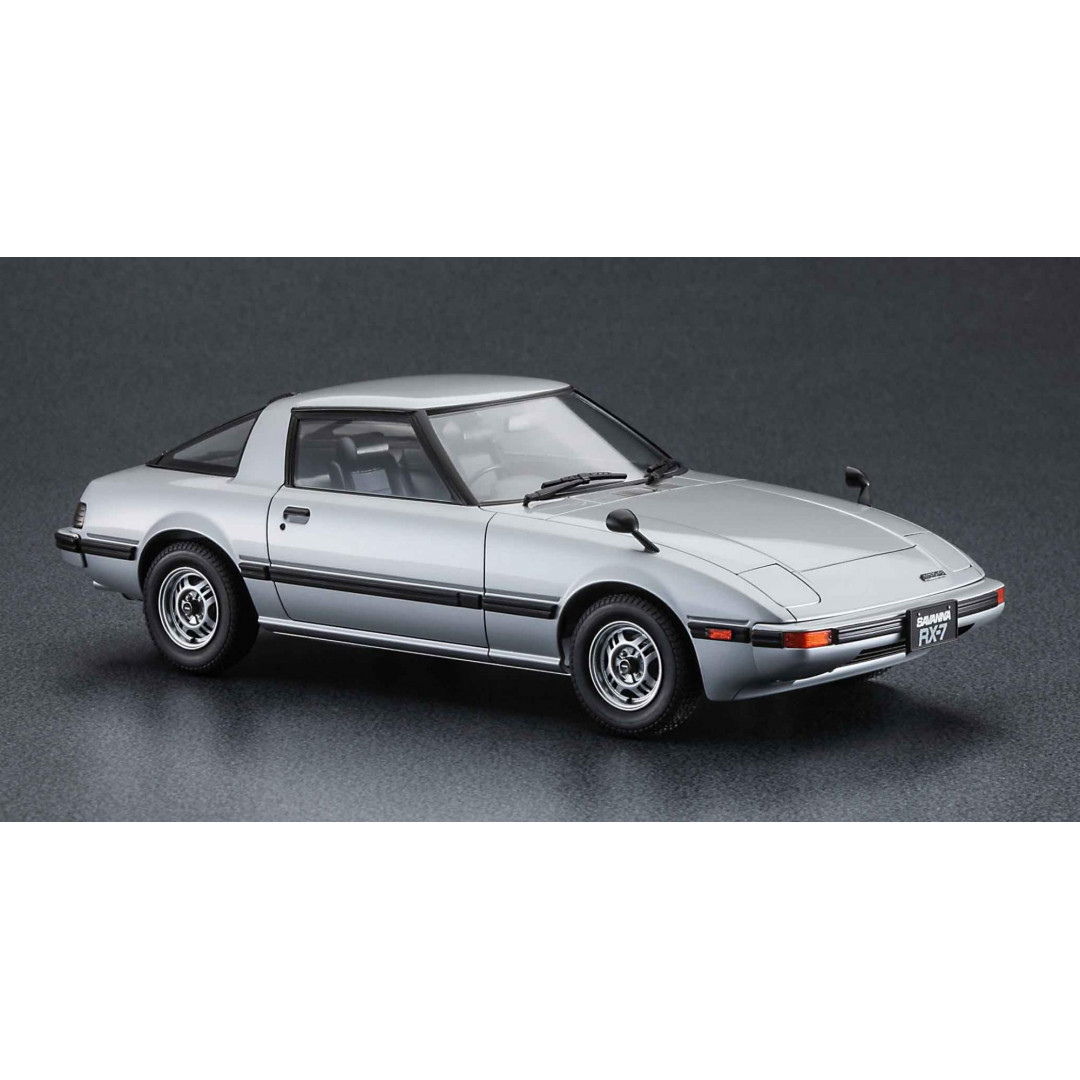 1/24 Mazda Savanna Rx-7 (Sa22C) Middle Version Gt (1980)