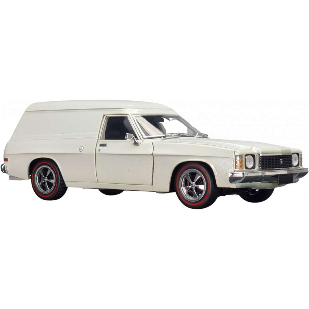 1:24 Jack Frost Hj Panel Van 6Cyl Fully Detailed Opening