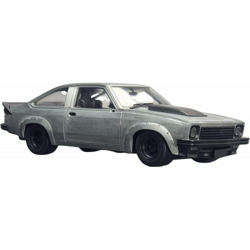 1:24 A9X Torana 308 Bathurst Winner 1979 Fully Detailed