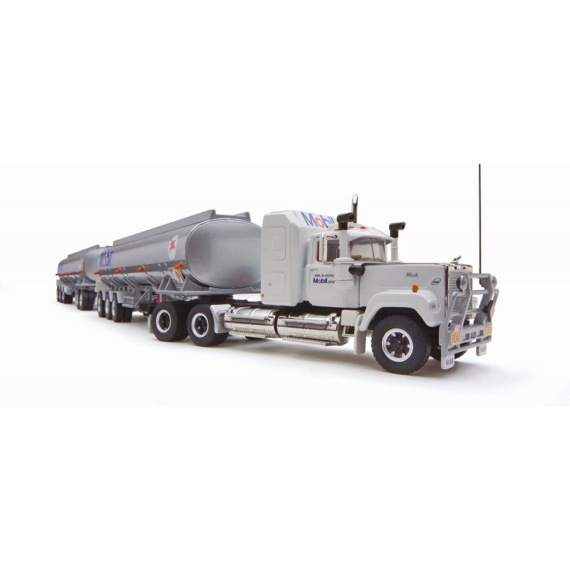 1/64 Tanker Road Train Mobil – Features Prime Mover, Dolly