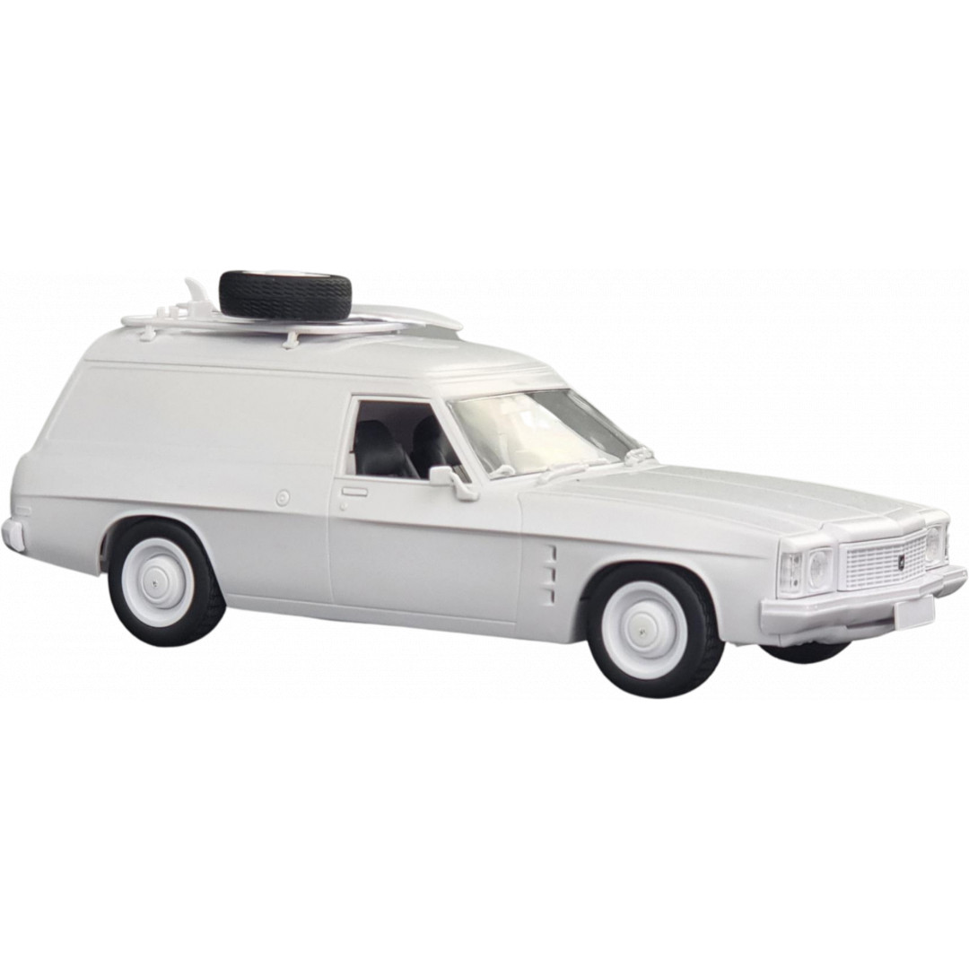 1:24 Plastic Kit Standard 6 Sandman Holden Hj Panel Van W/